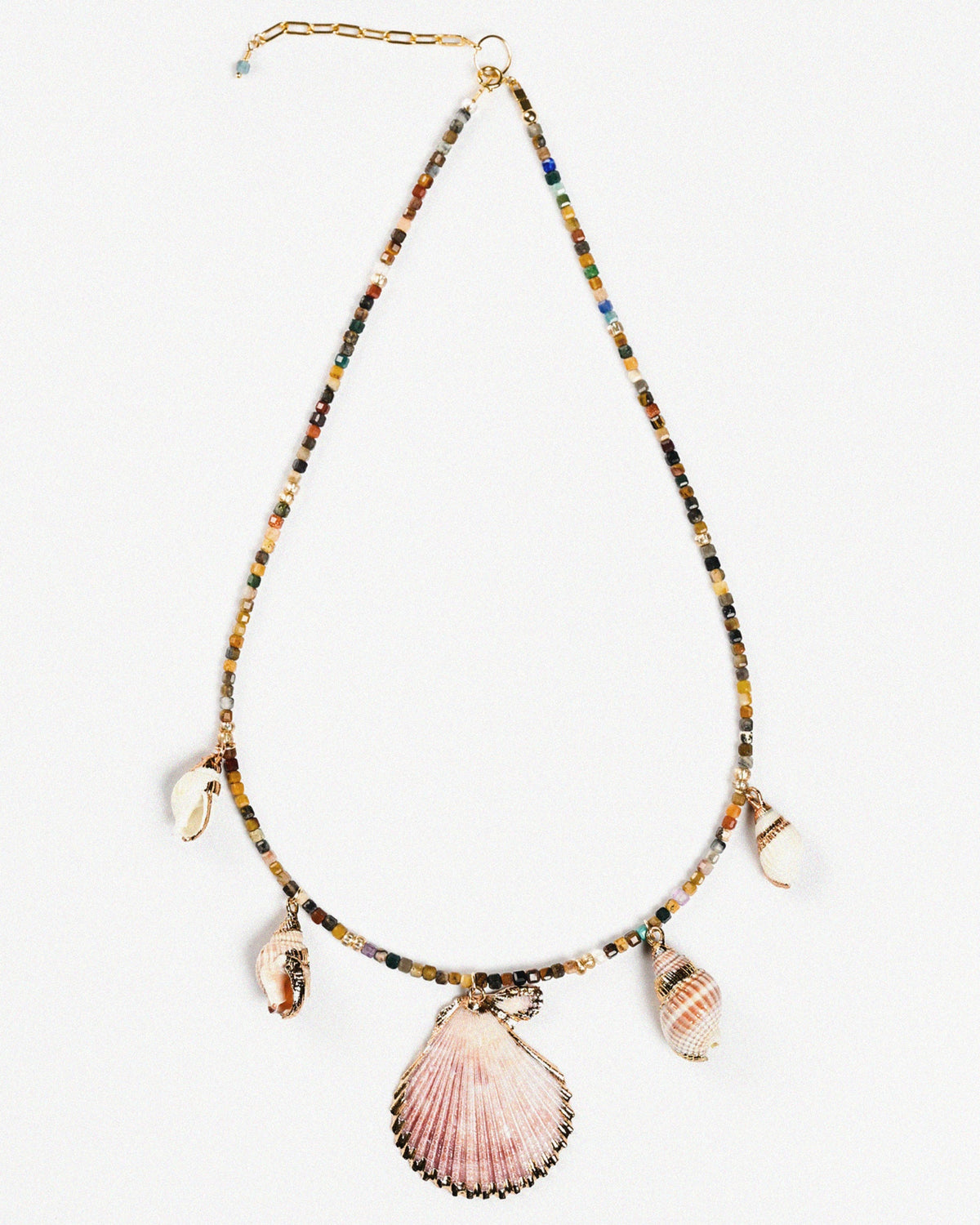 Sisi Shell Necklace– PetiteGrand